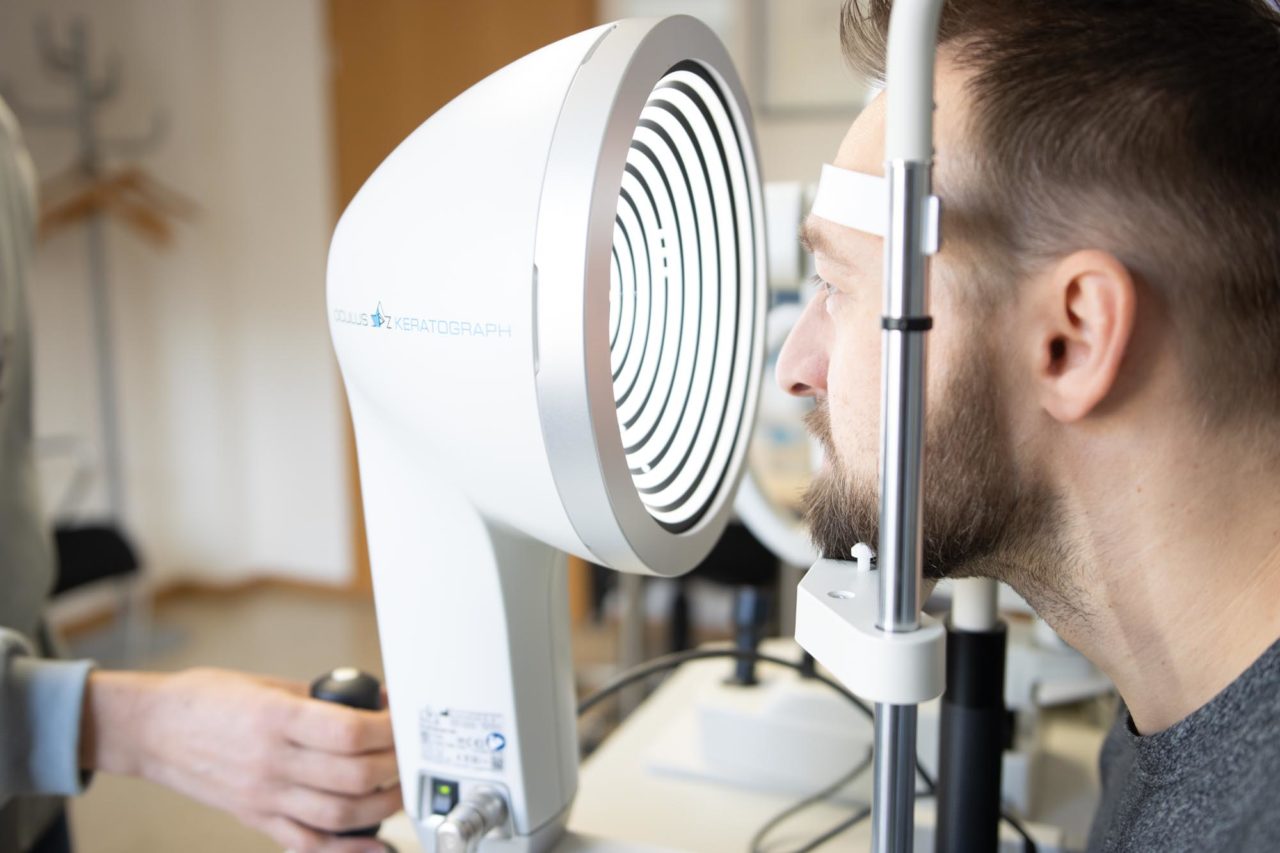 Brillengalerie Nürtingen - Optometrie - Modernste Technologien und Geräte